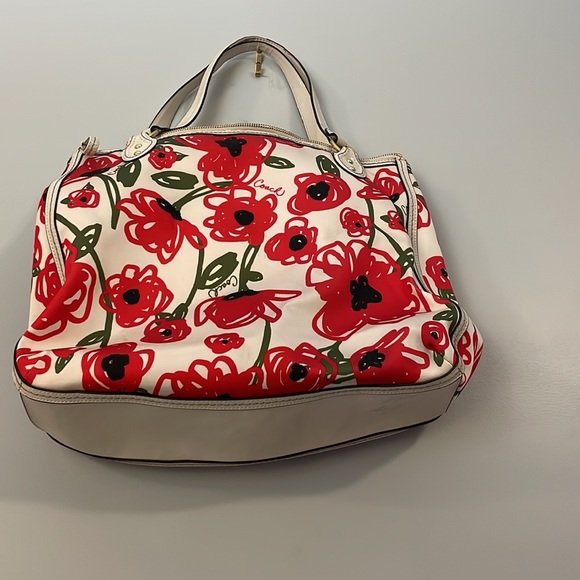 Coach | Bags | Coach Limited Edition Poppy East West Hallie Floral Tote ...